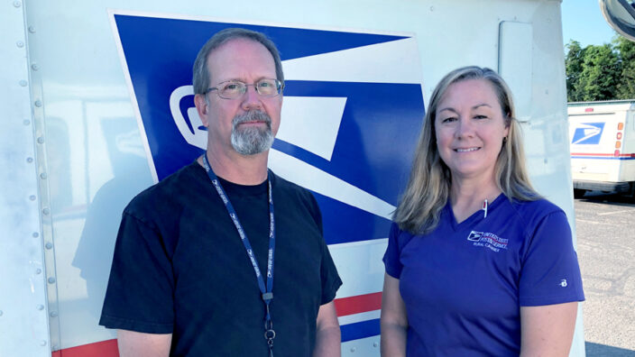 HeroRobinBaileyBonniePrzybocki_large-story – USPS Employee News