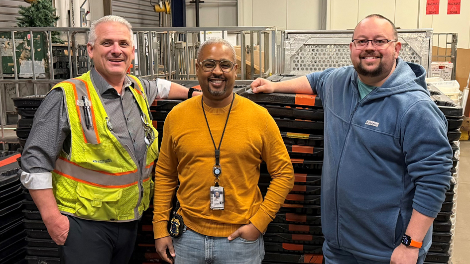 This business was hoarding more than $10,000 worth of USPS pallets ...