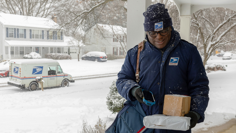 USPS reports on-time delivery gains during holiday surge – USPS ...